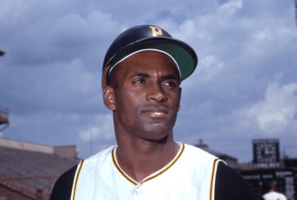 Roberto Clemente Bio: Remembering A Pittsburgh Pirates Legend - Pro ...